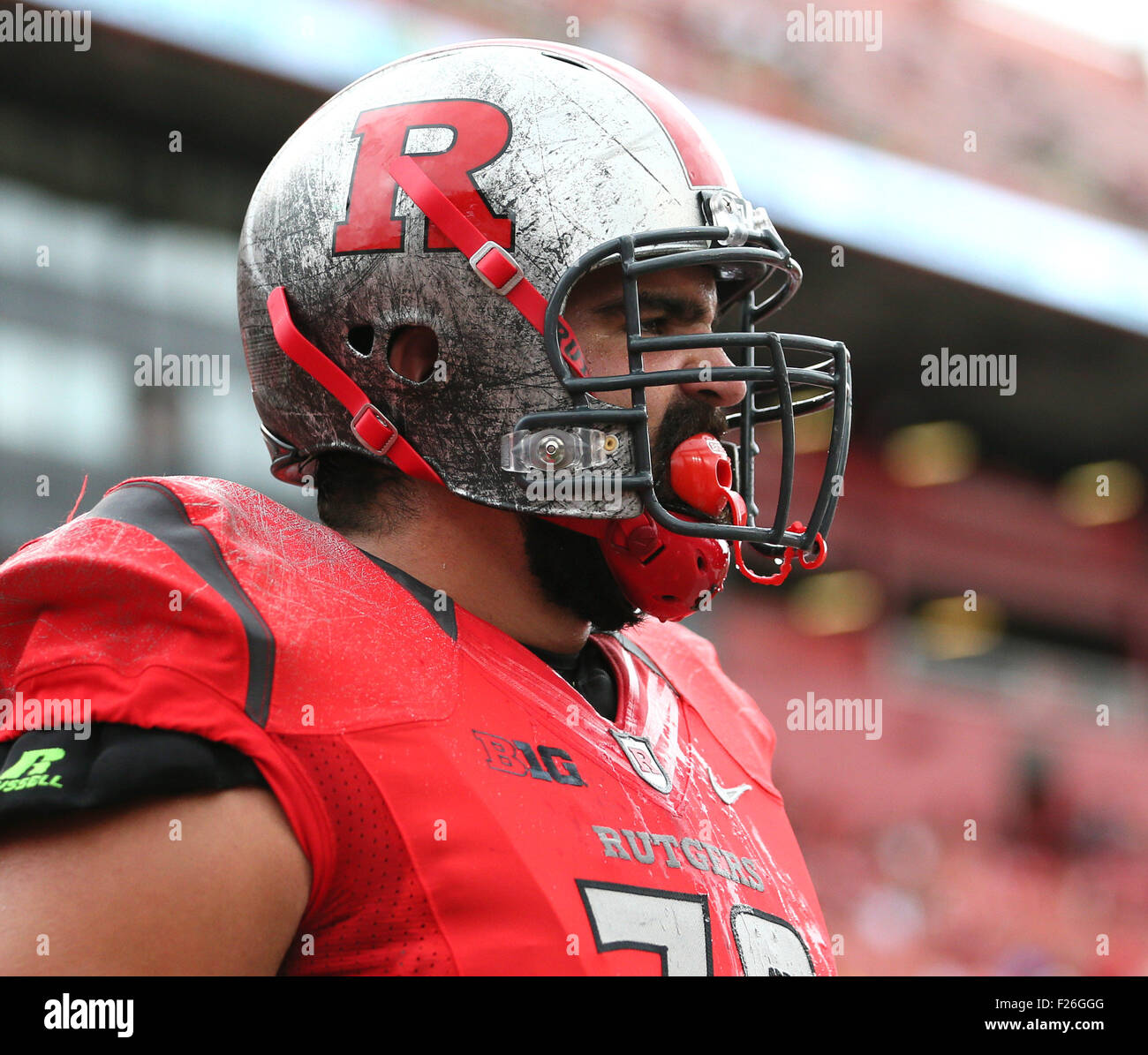 Rutgers scarlet knights offensive lineman chris muller 70 hi-res stock ...