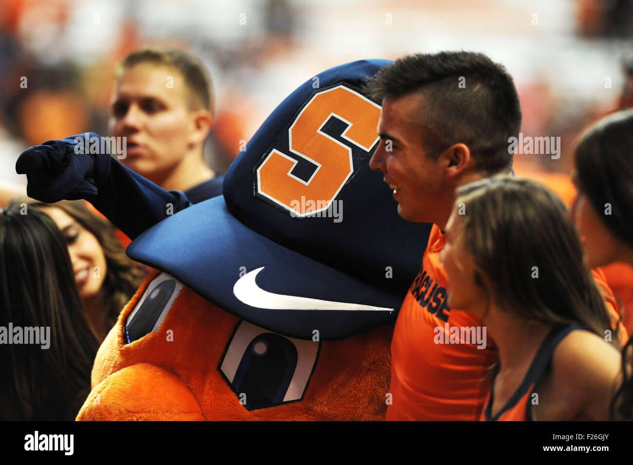 Syracuse, NY, USA. 12th Sep, 2015. The Syracuse mascot Otto the Orange ...