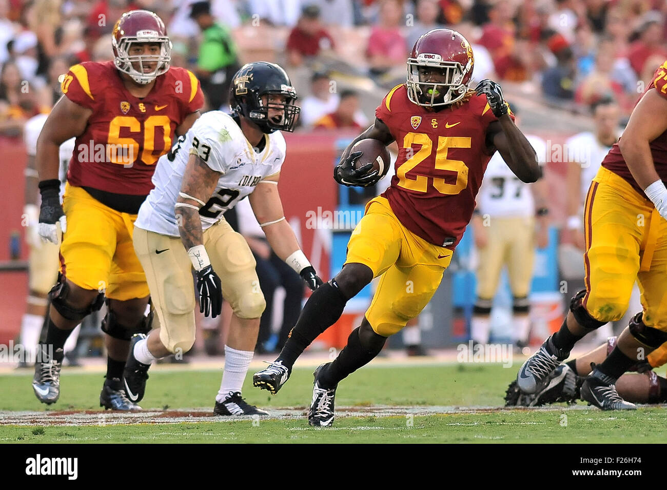 Los Angeles, CA, USA. 12th Sep, 2015. USC Trojans running back Ronald ...