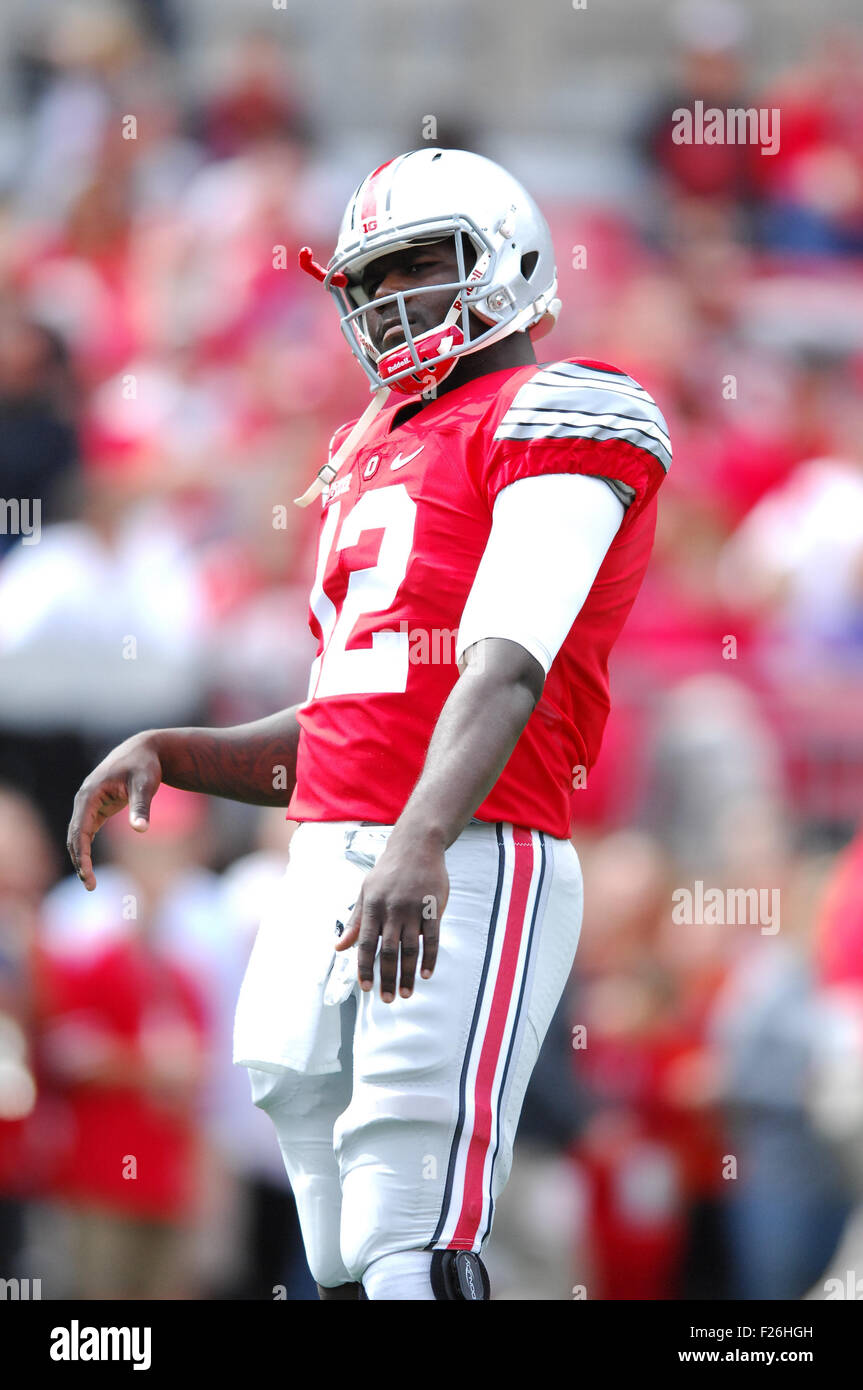 September 12th, 2015: Cardale Jones #12 during the Hawaii Rainbow ...