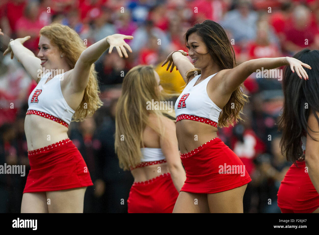 Rutgers scarlet knights cheerleaders hi-res stock photography and ...