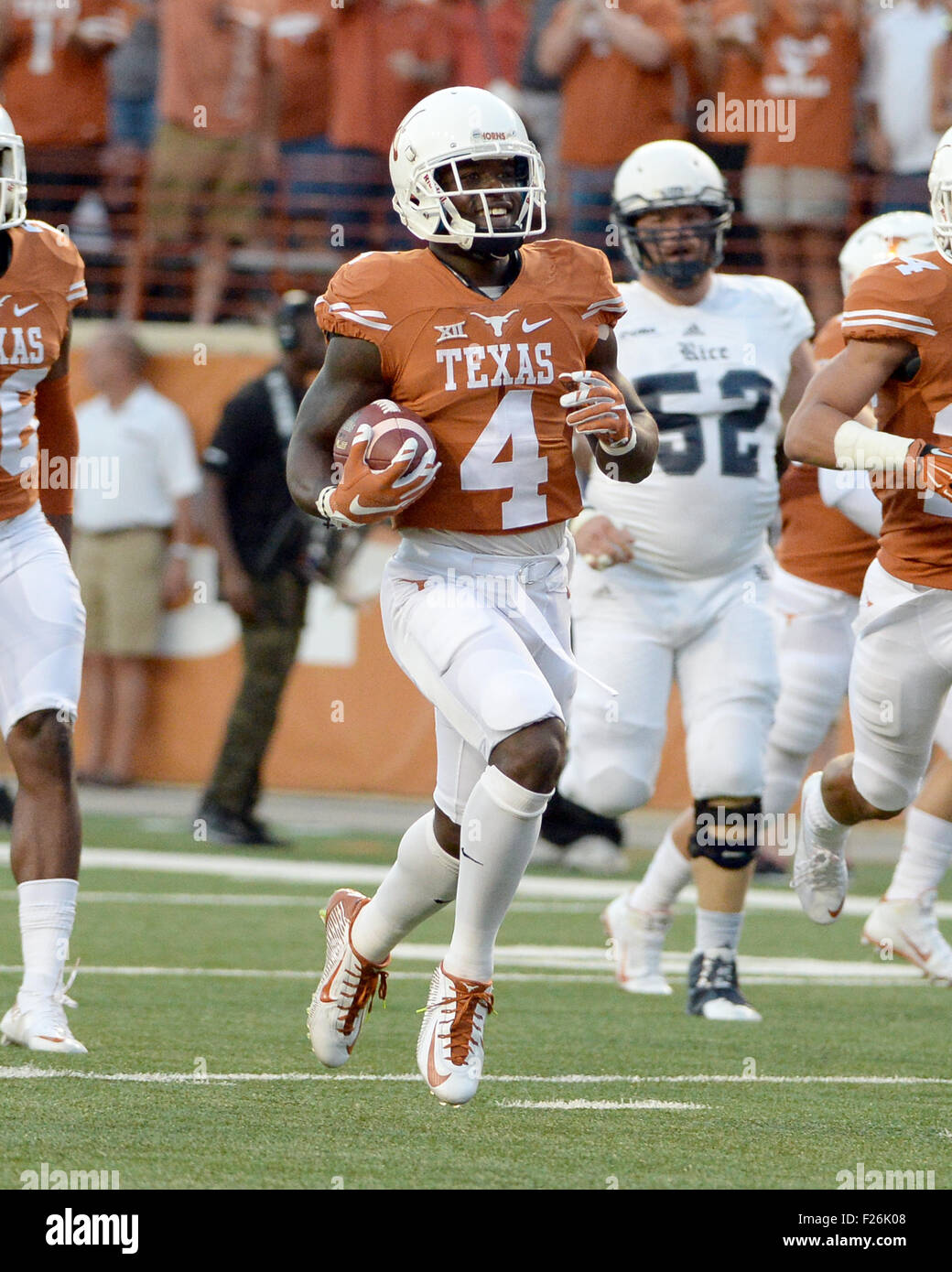 Sept 12, 2015. Daje Johnson #4 of the Texas Longhorns in action vs the ...