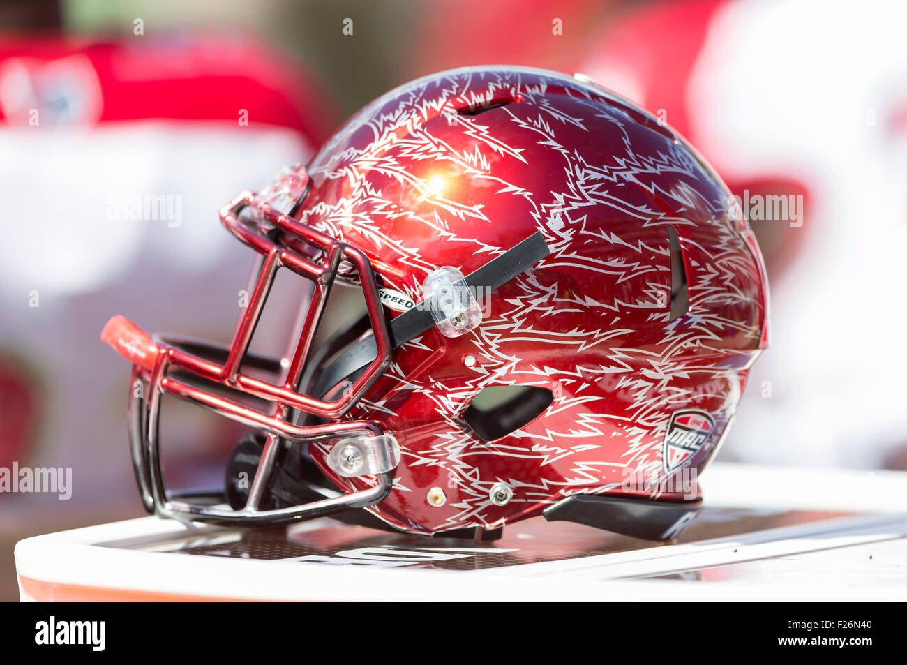 Wisconsin badgers football helmet hi-res stock photography and images ...