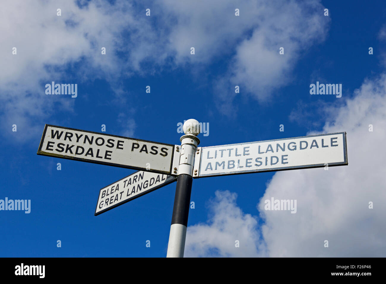 Hardknott and wrynose pass hi-res stock photography and images - Alamy