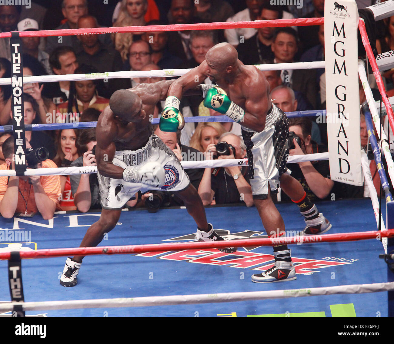 Las Vegas, Nevada, USA of. 12th Sep, 2015. Champion Floyd Mayweather jr ...