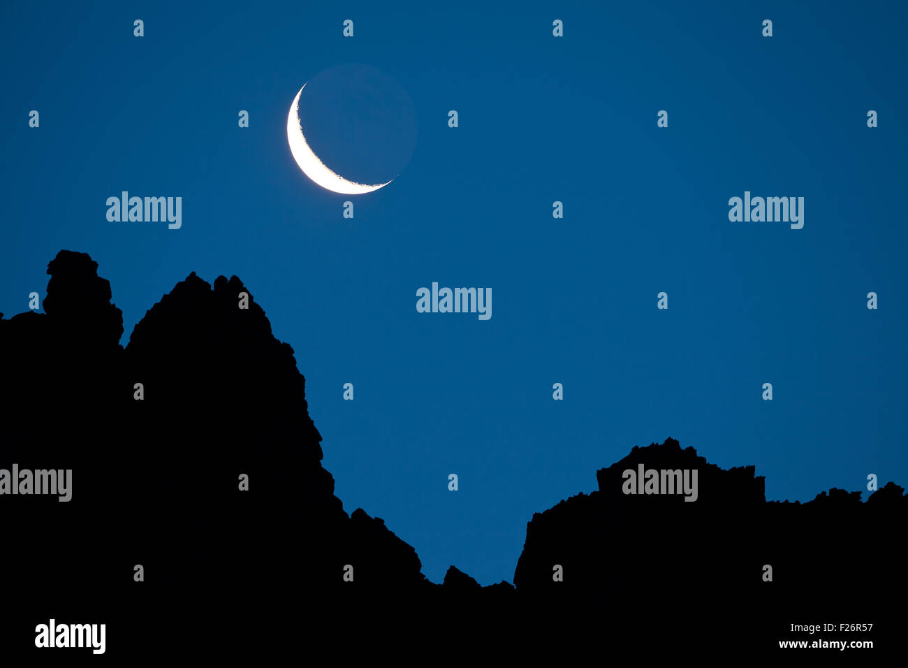 Moonrise night nighttime hi-res stock photography and images - Alamy