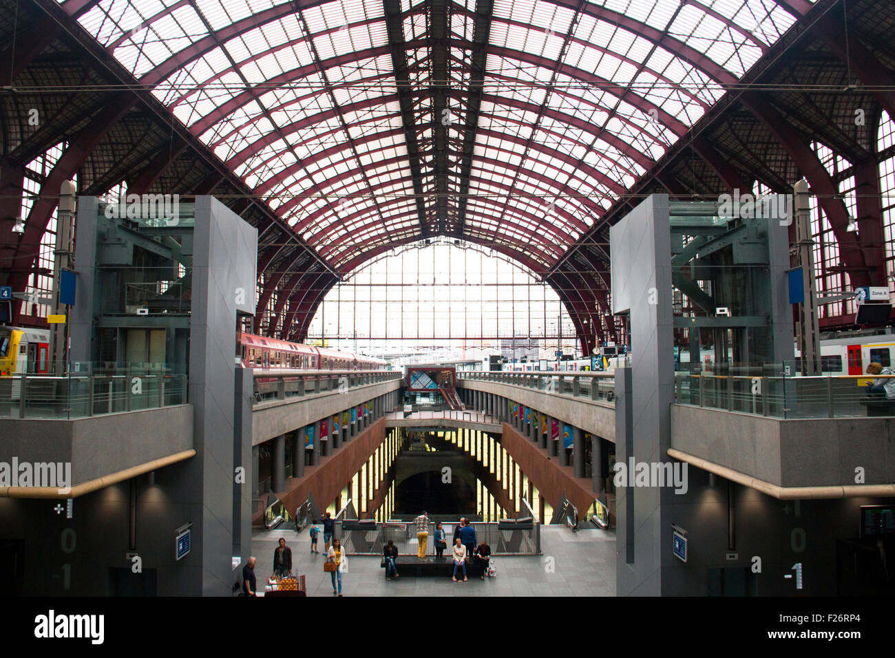 Antwerp railway station windows hi-res stock photography and images - Alamy