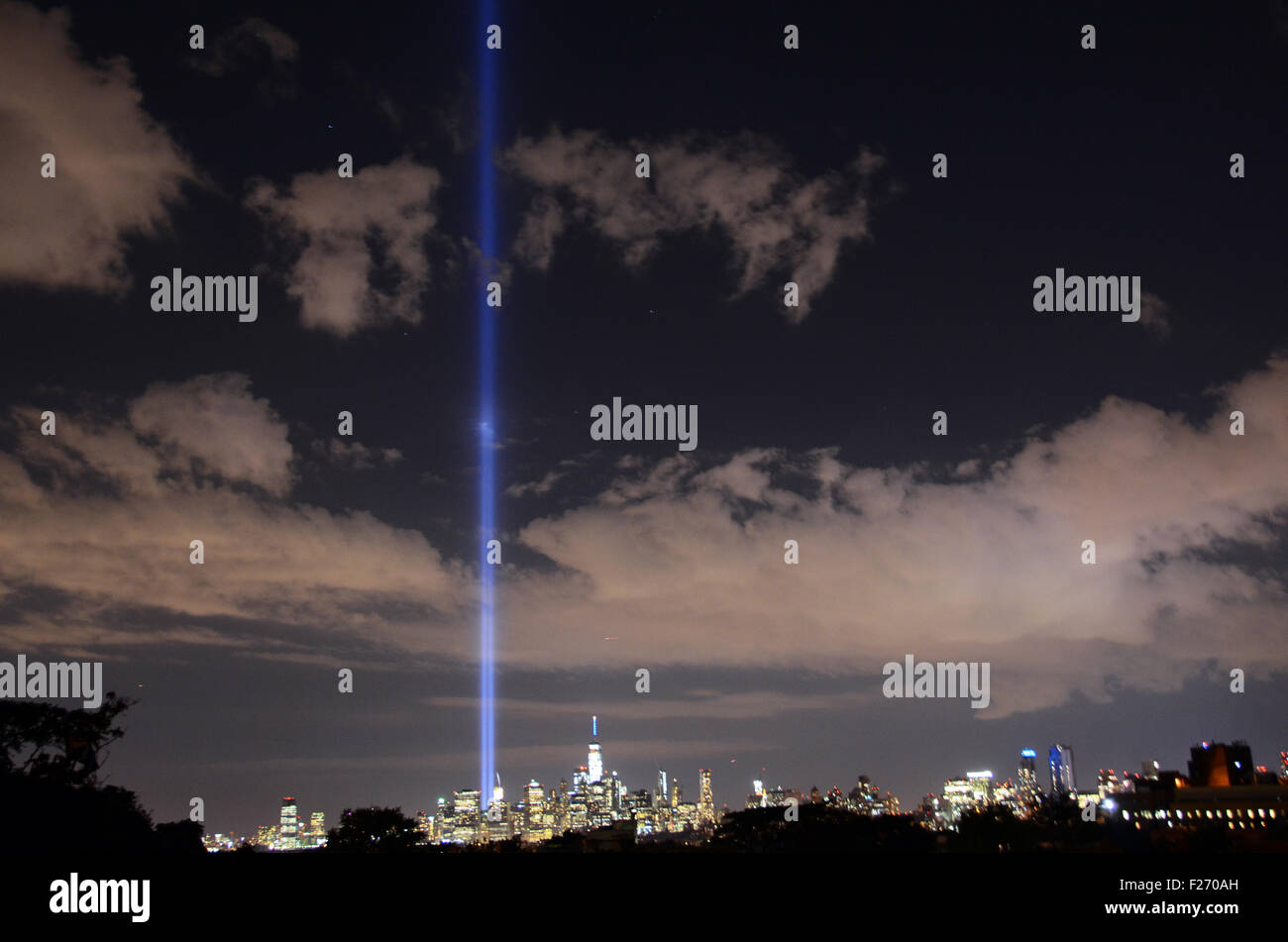 9 11 tribute in light hi-res stock photography and images - Alamy
