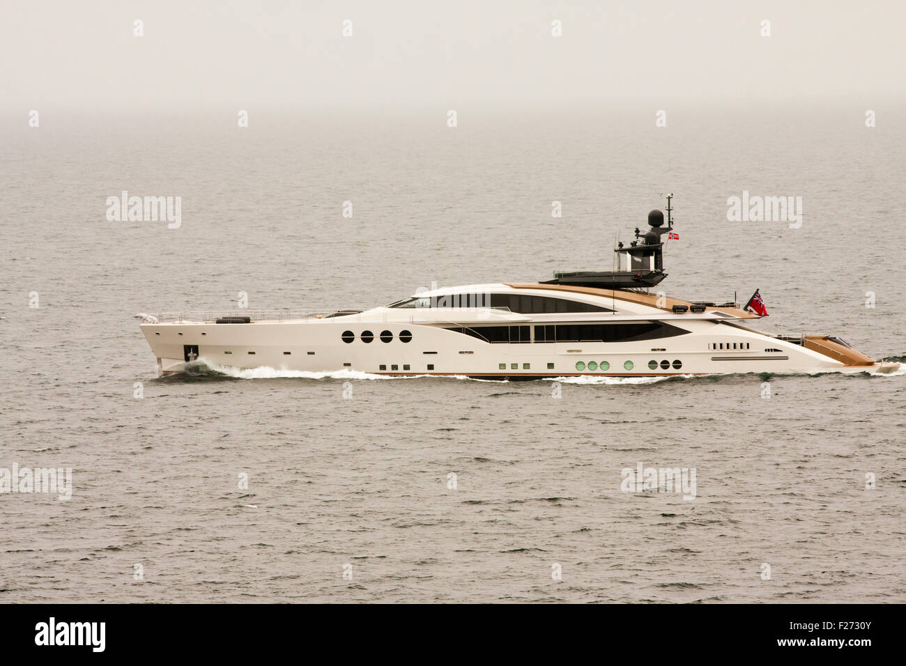 Luxury Yacht Underway at Sea Stock Photo - Alamy
