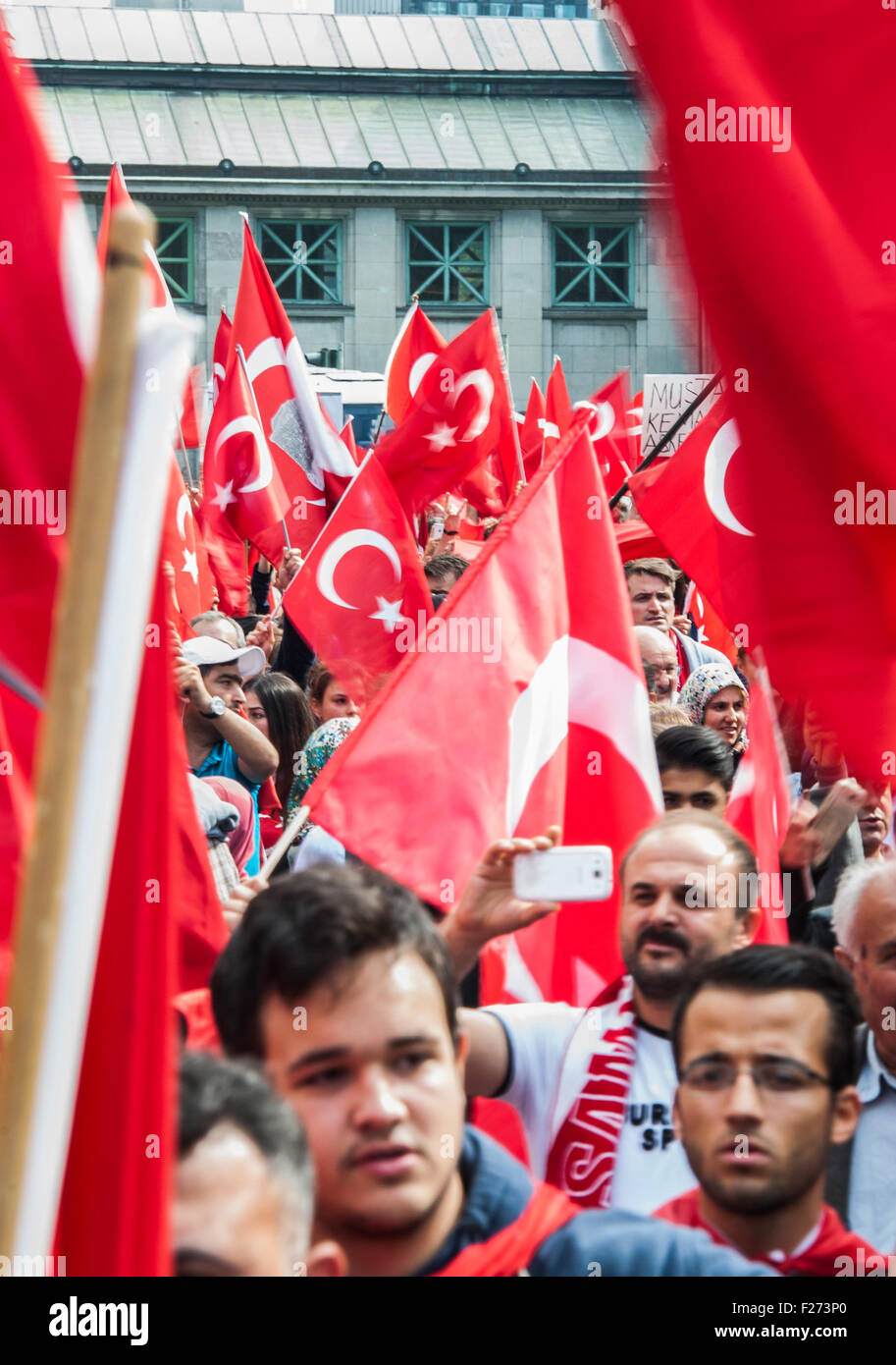 Berlin, Germany. 13th Sep, 2015. Demonstrants with turkish flags walk ...