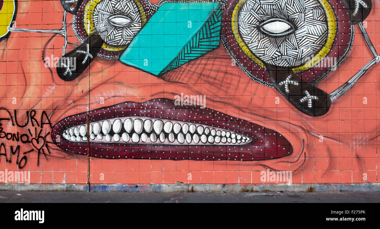 Abstract face hi-res stock photography and images - Alamy