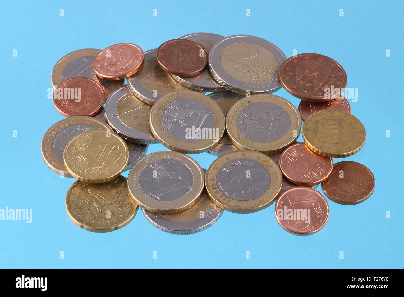 Euro coin stack hi-res stock photography and images - Alamy