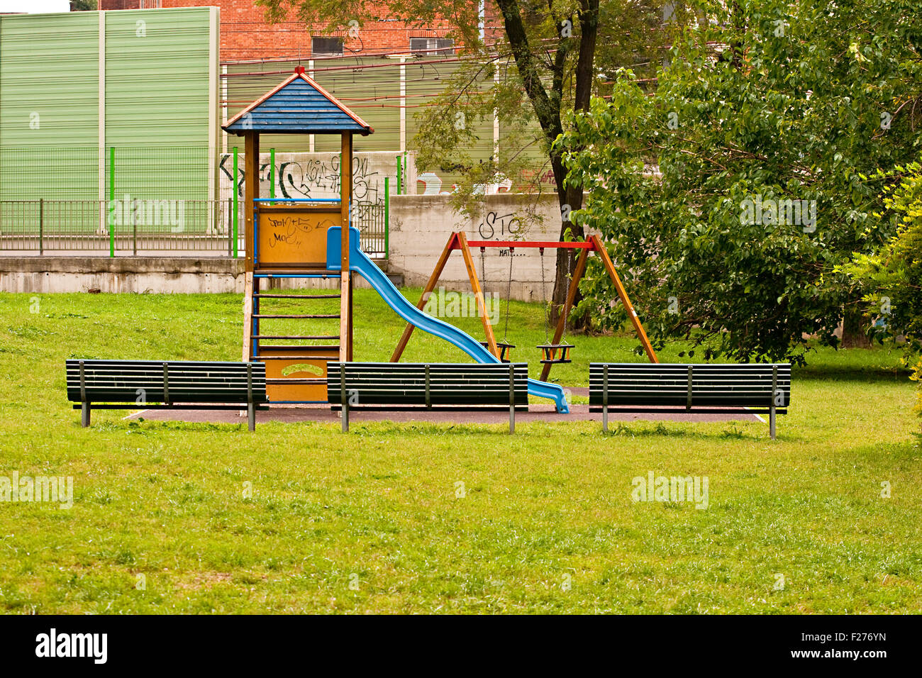 Empty playground in a Park Stock Photo - Alamy