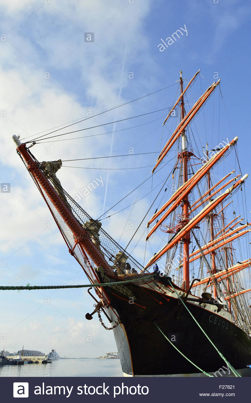 Russian Sailing Ship High Resolution Stock Photography and Images - Alamy