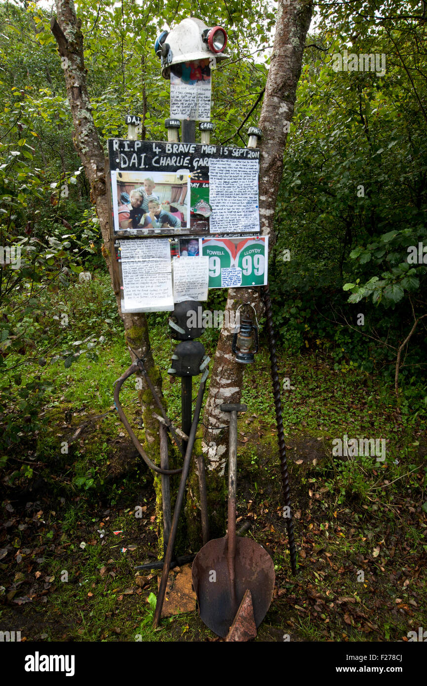 Swansea, UK. 12th Sep, 2015. RIP is the message for the 4 miners who ...
