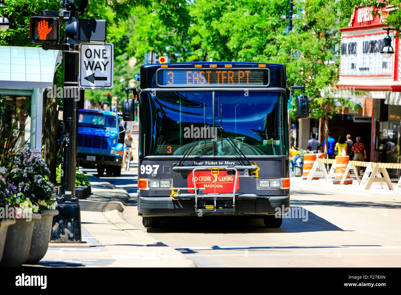 Madison city public transport bus on State Street Stock Photo - Alamy