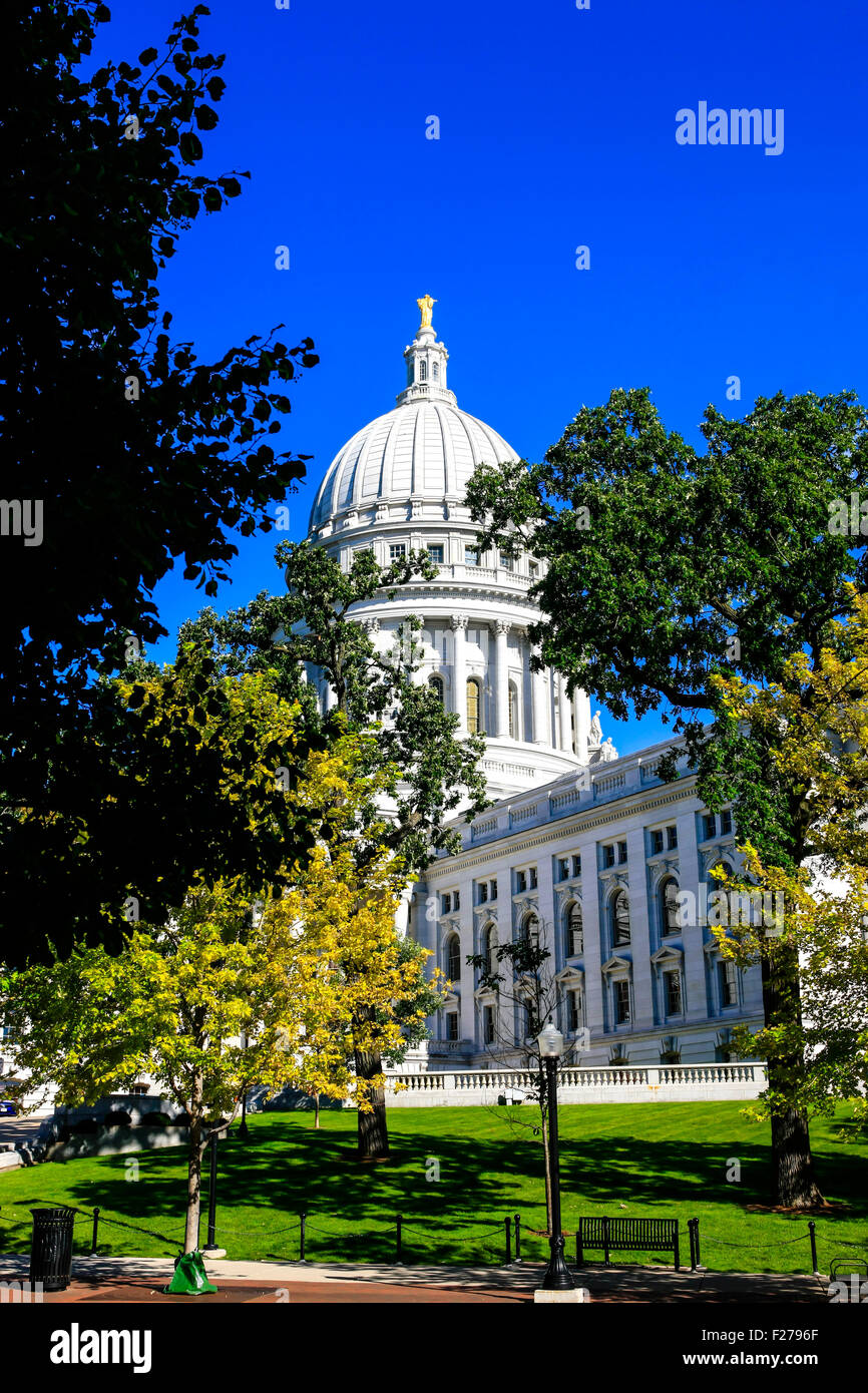 George post building design hi-res stock photography and images - Alamy