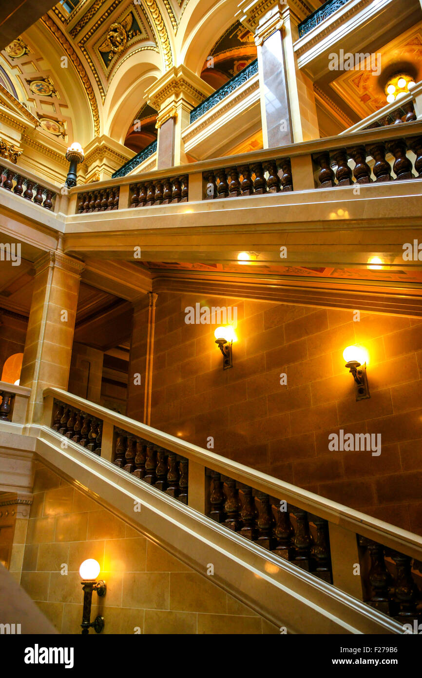 Interior of wisconsin capitol building hi-res stock photography and ...