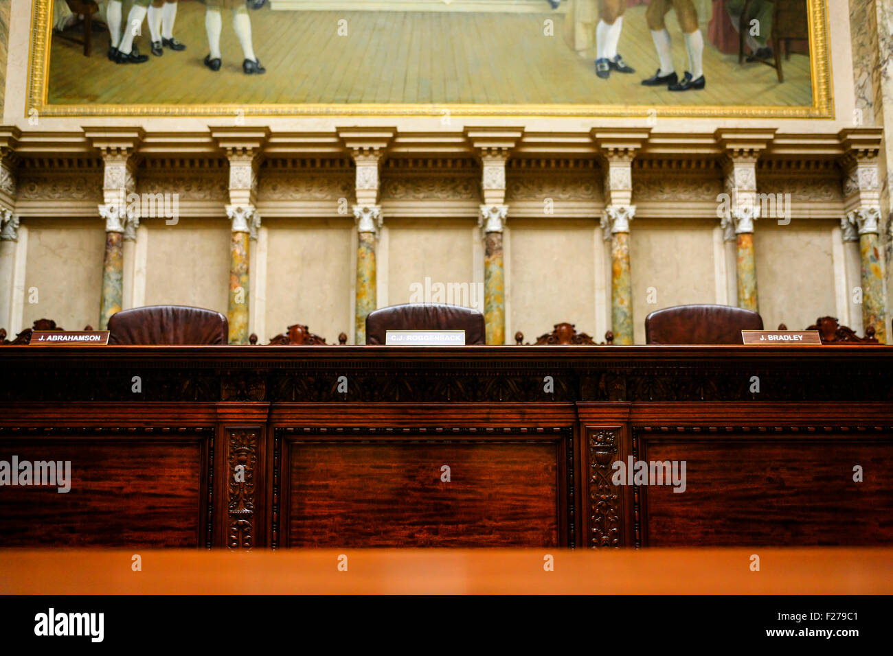 Interior supreme court room in hi-res stock photography and images - Alamy