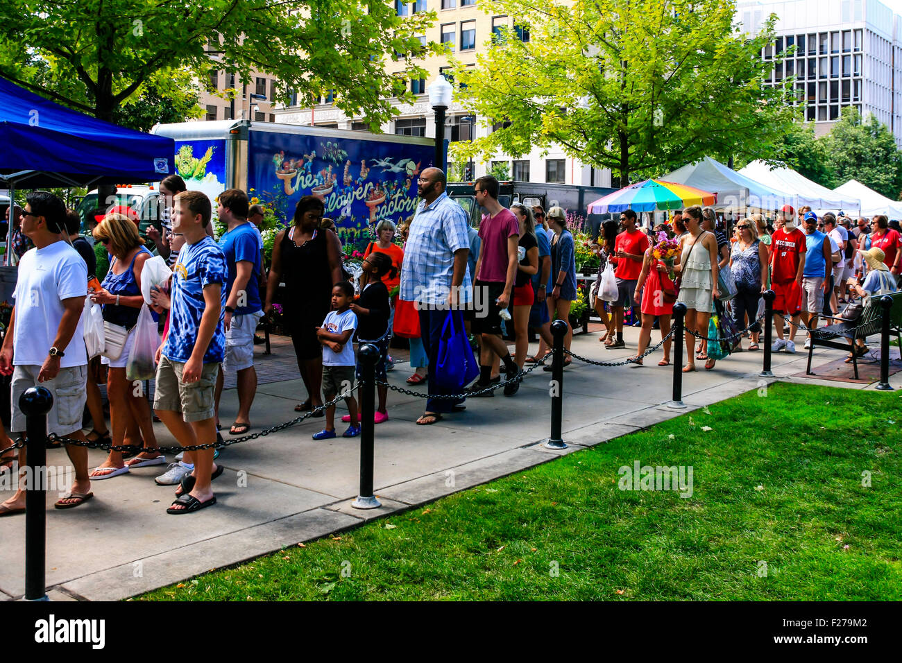The Saturday Farmers Market day on the Square in downtown Madison ...