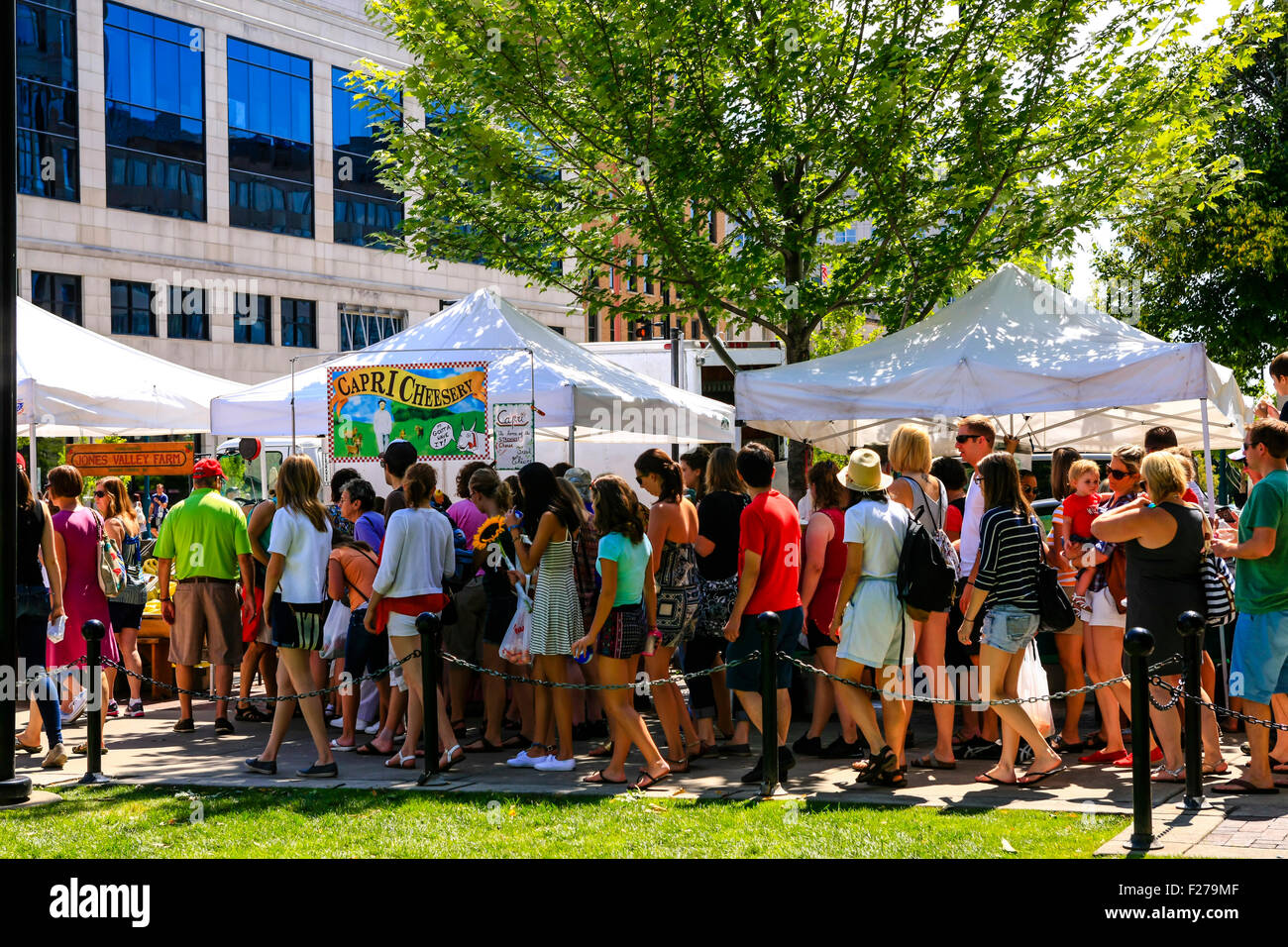 The Saturday Farmers Market day on the Square in downtown Madison ...