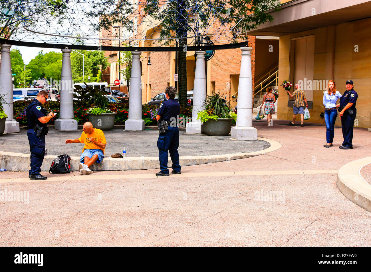 Bully Police Officer High Resolution Stock Photography and Images - Alamy