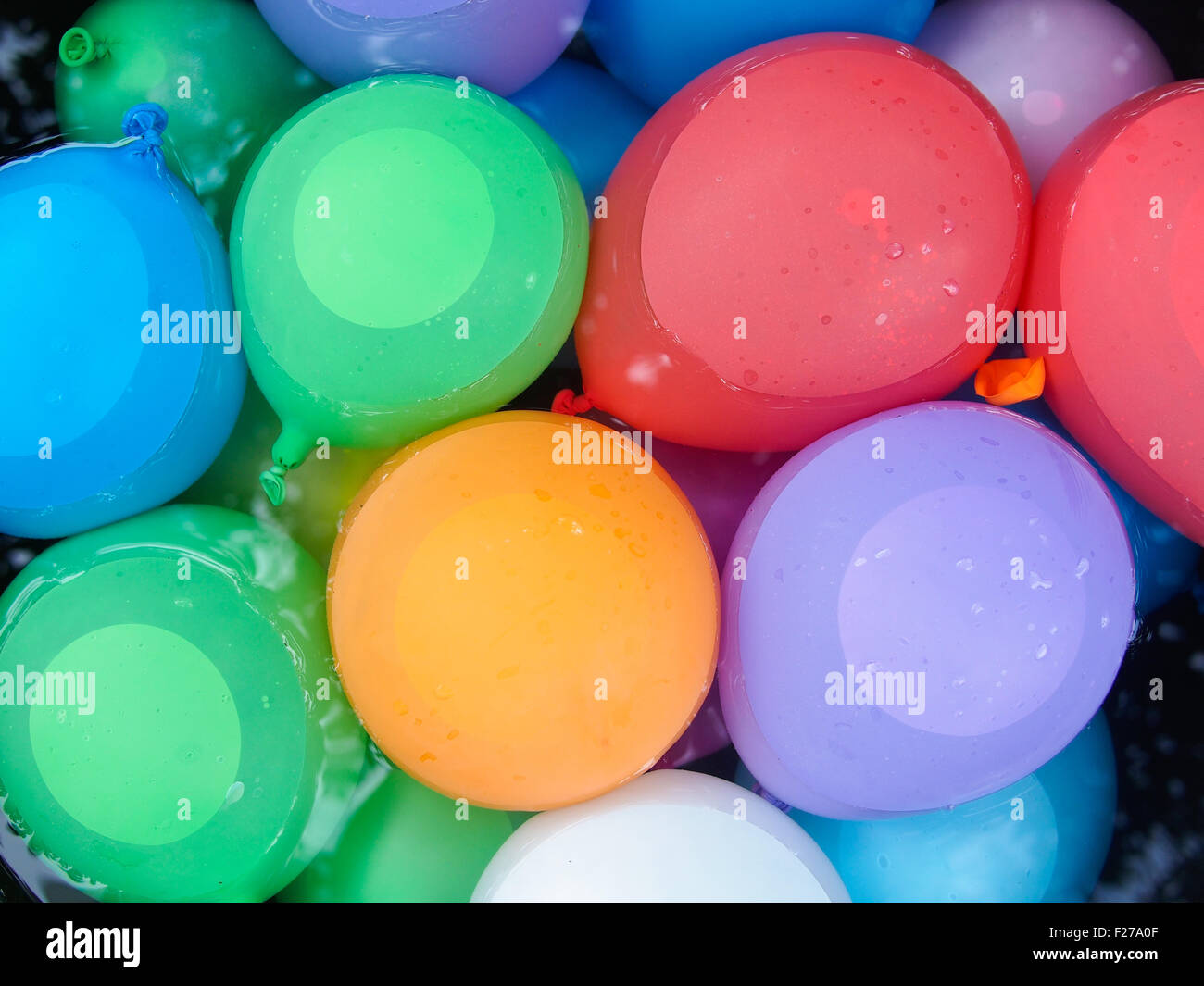 Bucket water hi-res stock photography and images - Alamy