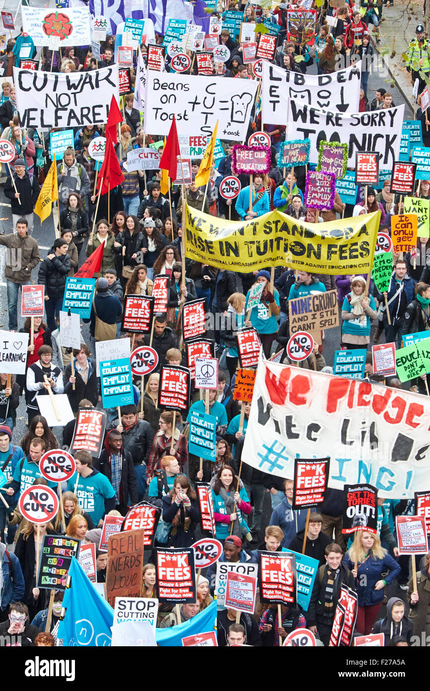 Students march during Demo 2012, calling for lower tuition fees and ...