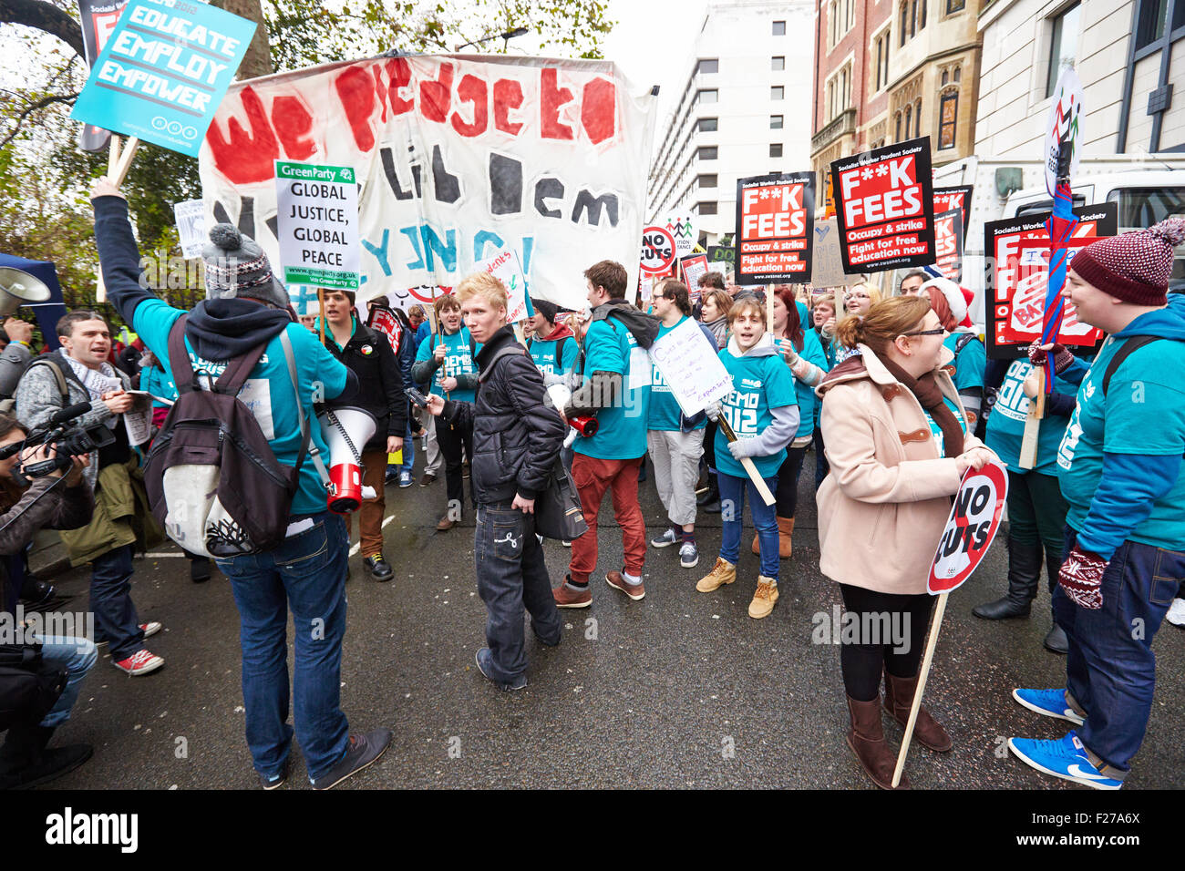 Students march during Demo 2012, calling for lower tuition fees and ...