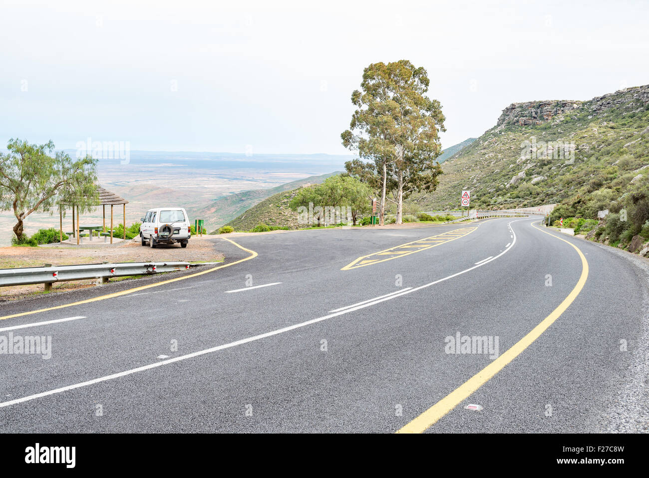 VANRHYNS PASS, SOUTH AFRICA - AUGUST 12, 2015: The Vanrhyns Pass ...