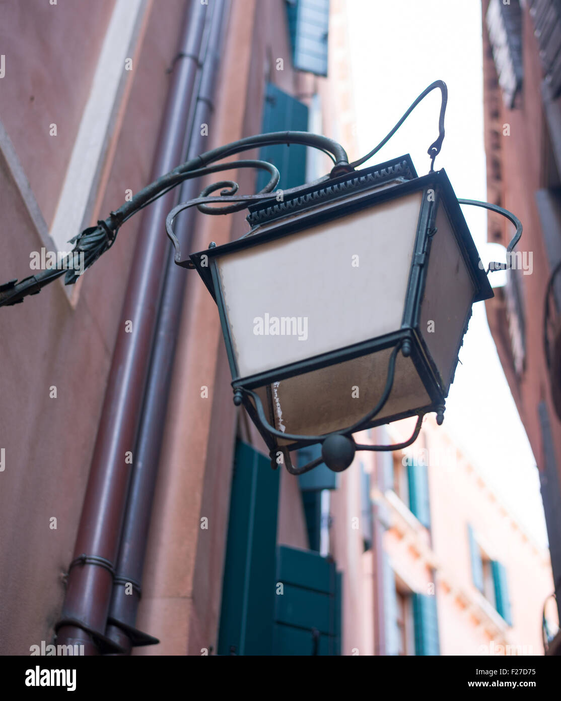 Streett hi-res stock photography and images - Alamy