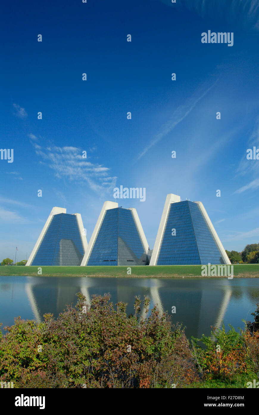 The Pyramids designed by Kevin Roche in College Park, Indianapolis ...