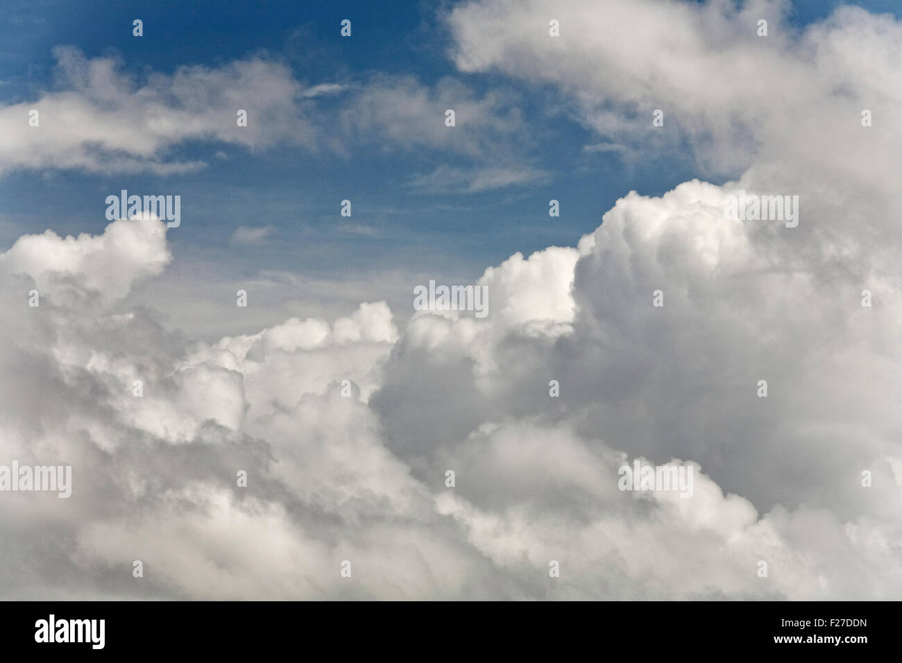 Flying through clouds aerial view hi-res stock photography and images ...