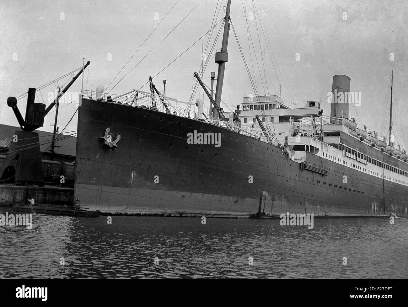 1938 ship High Resolution Stock Photography and Images - Alamy