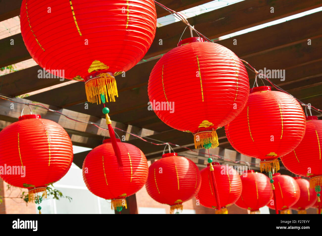 asia traditional red lantern in park Stock Photo - Alamy