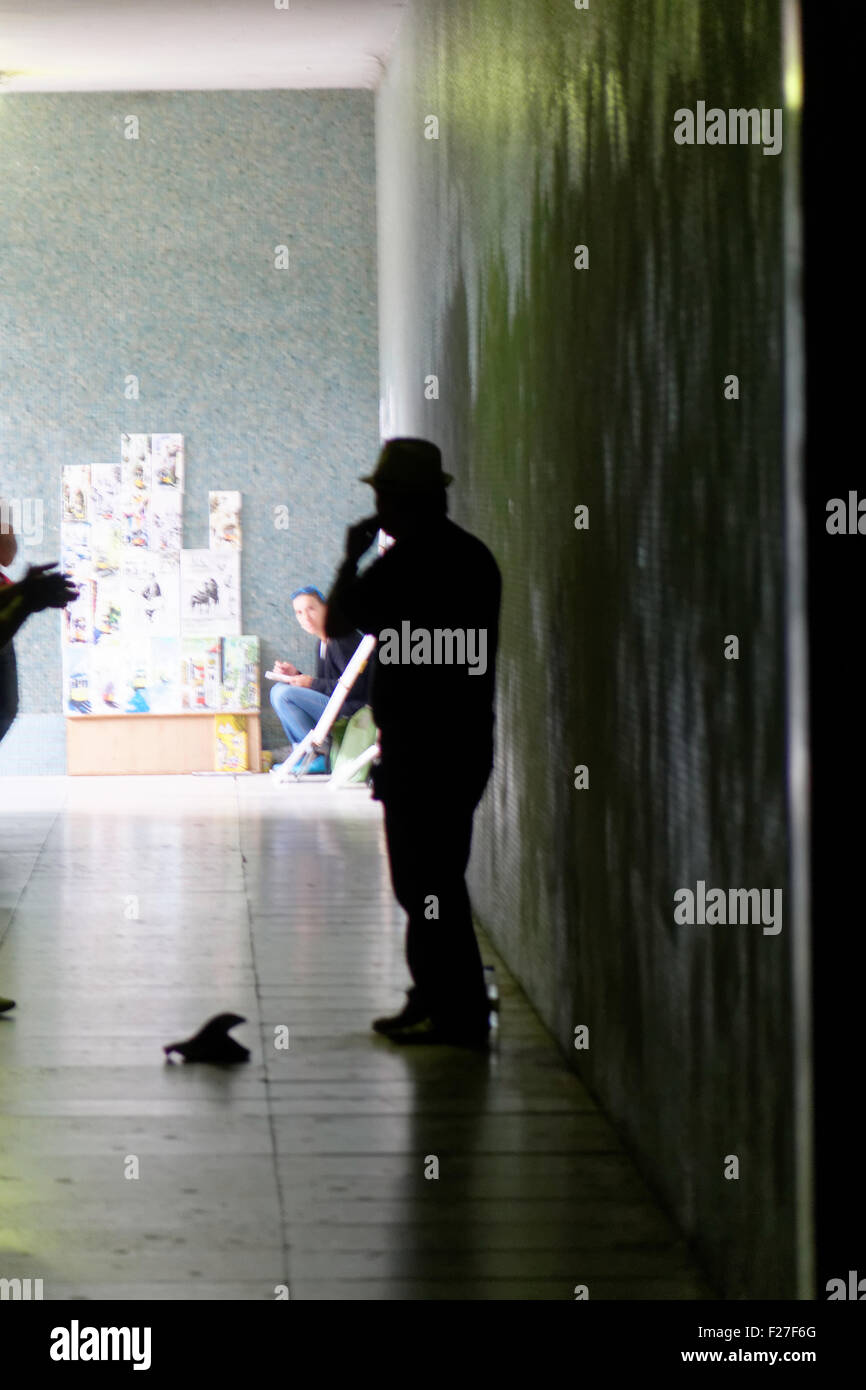 Music beggar hi-res stock photography and images - Alamy