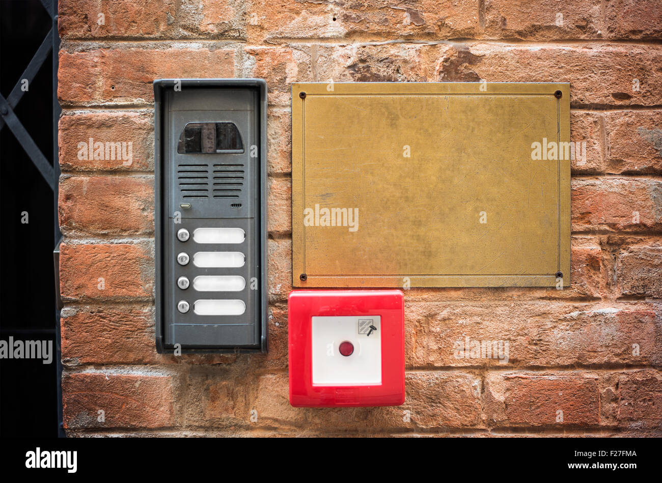 Entryphone on brick wall, close up view Stock Photo - Alamy