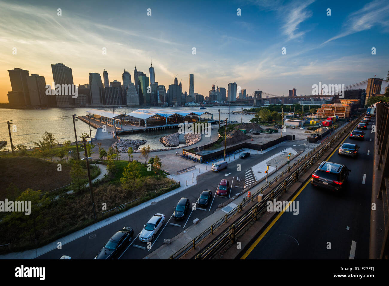 View of the Manhattan skyline at sunset, from Brooklyn Heights in ...