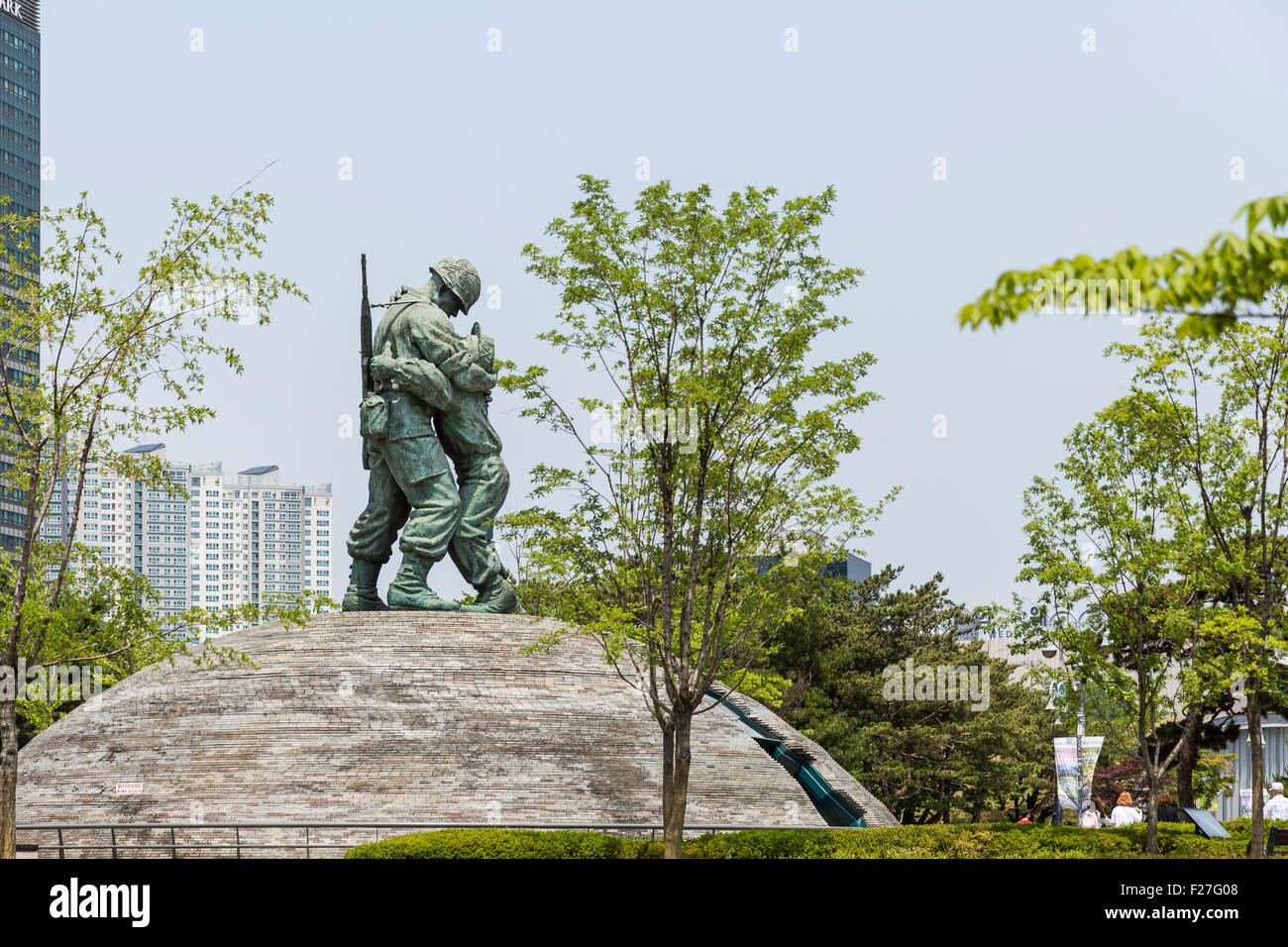 Statue of Brothers at the War Memorial of Korea, Yongsan-dong, Seoul ...