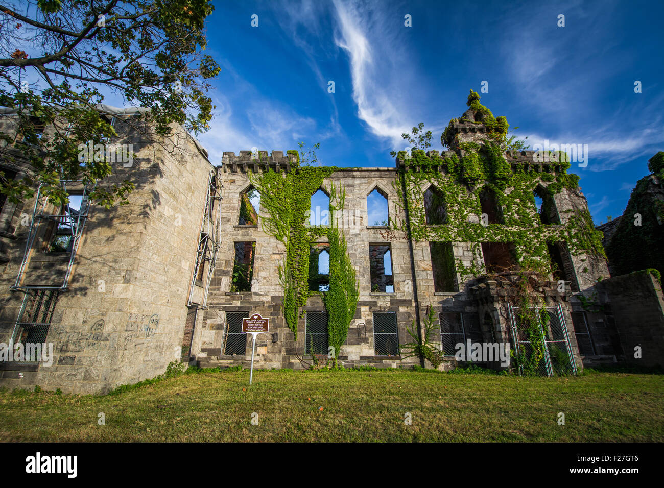 Ruins of the Smallpox Hospital, on Roosevelt Island, in Manhattan, New ...