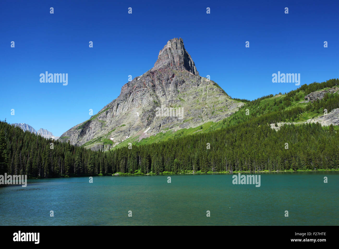 Montana lake hi-res stock photography and images - Alamy