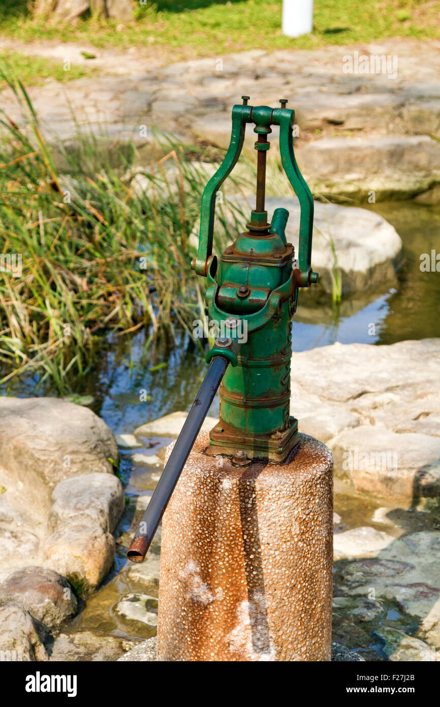 Old brass spigot hi-res stock photography and images - Alamy