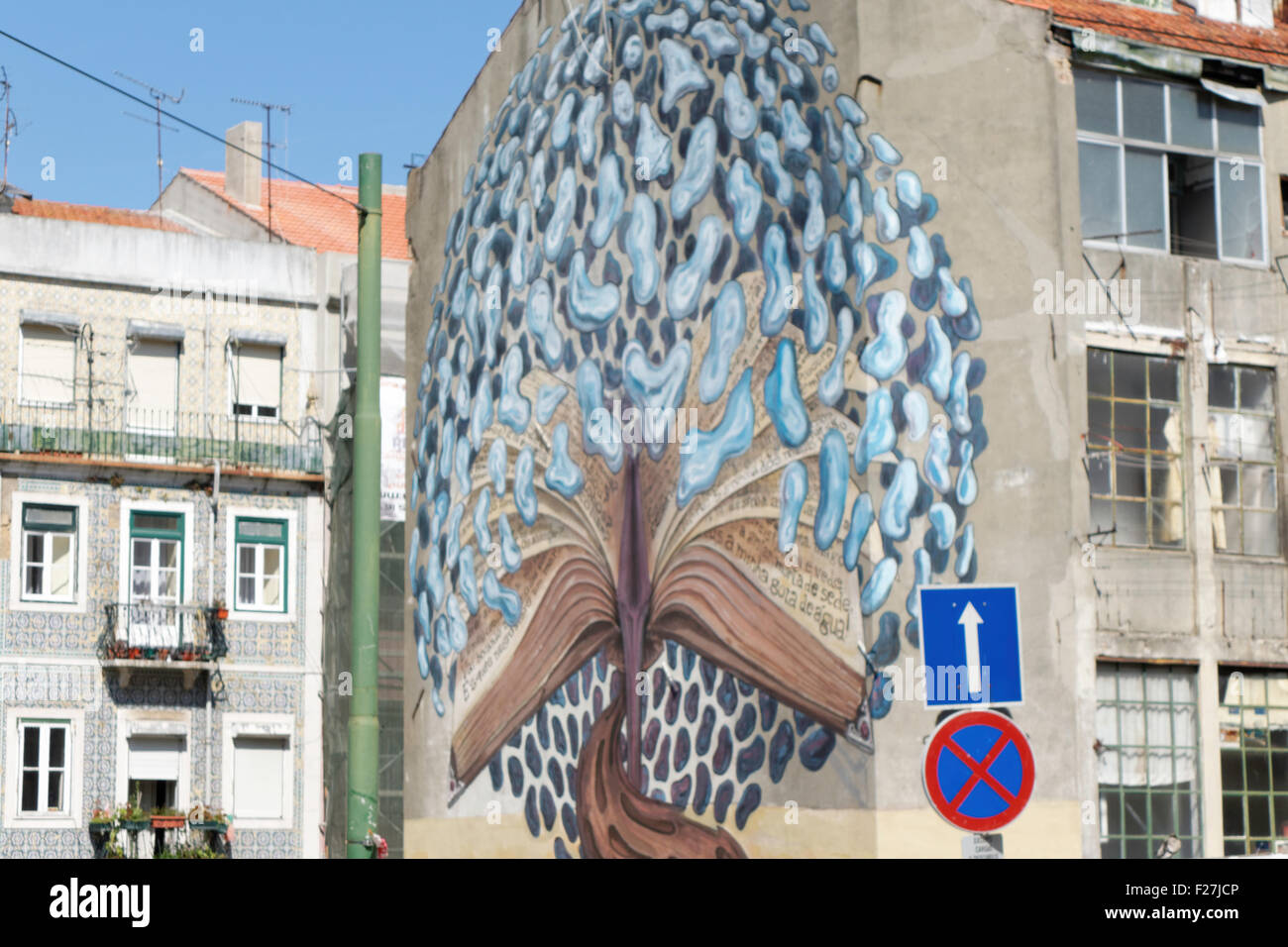 Famous tram route hi-res stock photography and images - Alamy