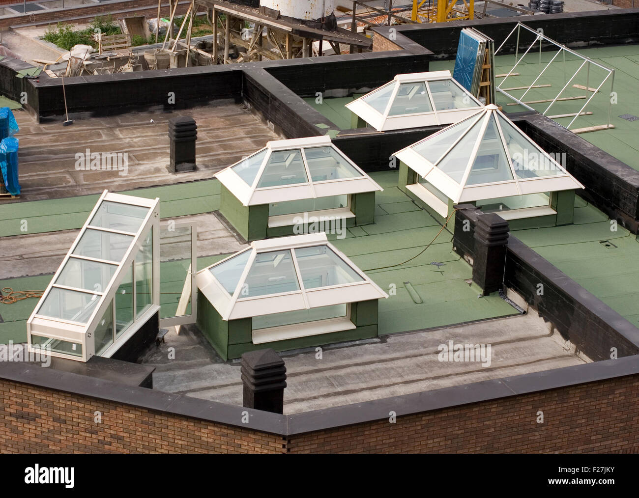 Roofing waterproofing in new building Stock Photo - Alamy