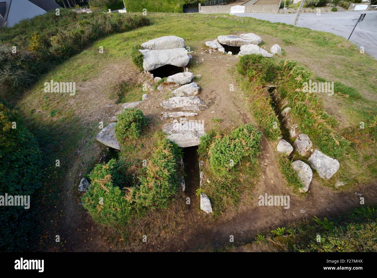 Dolmen in brittany france hi-res stock photography and images - Alamy