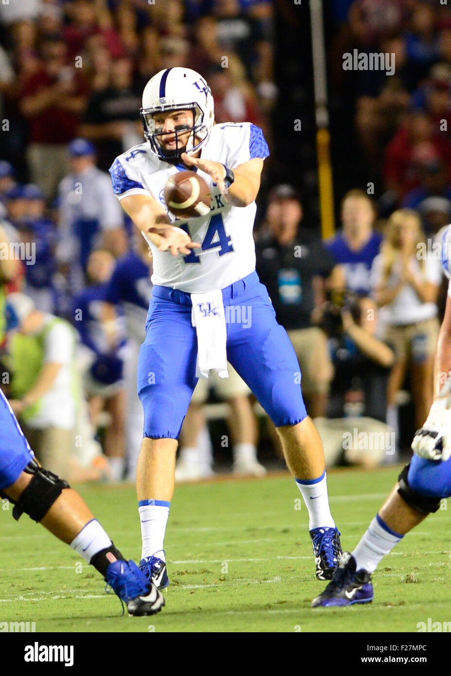 September 12 - Columbia, South Carolina, USA -.Kentucky QB Patrick ...
