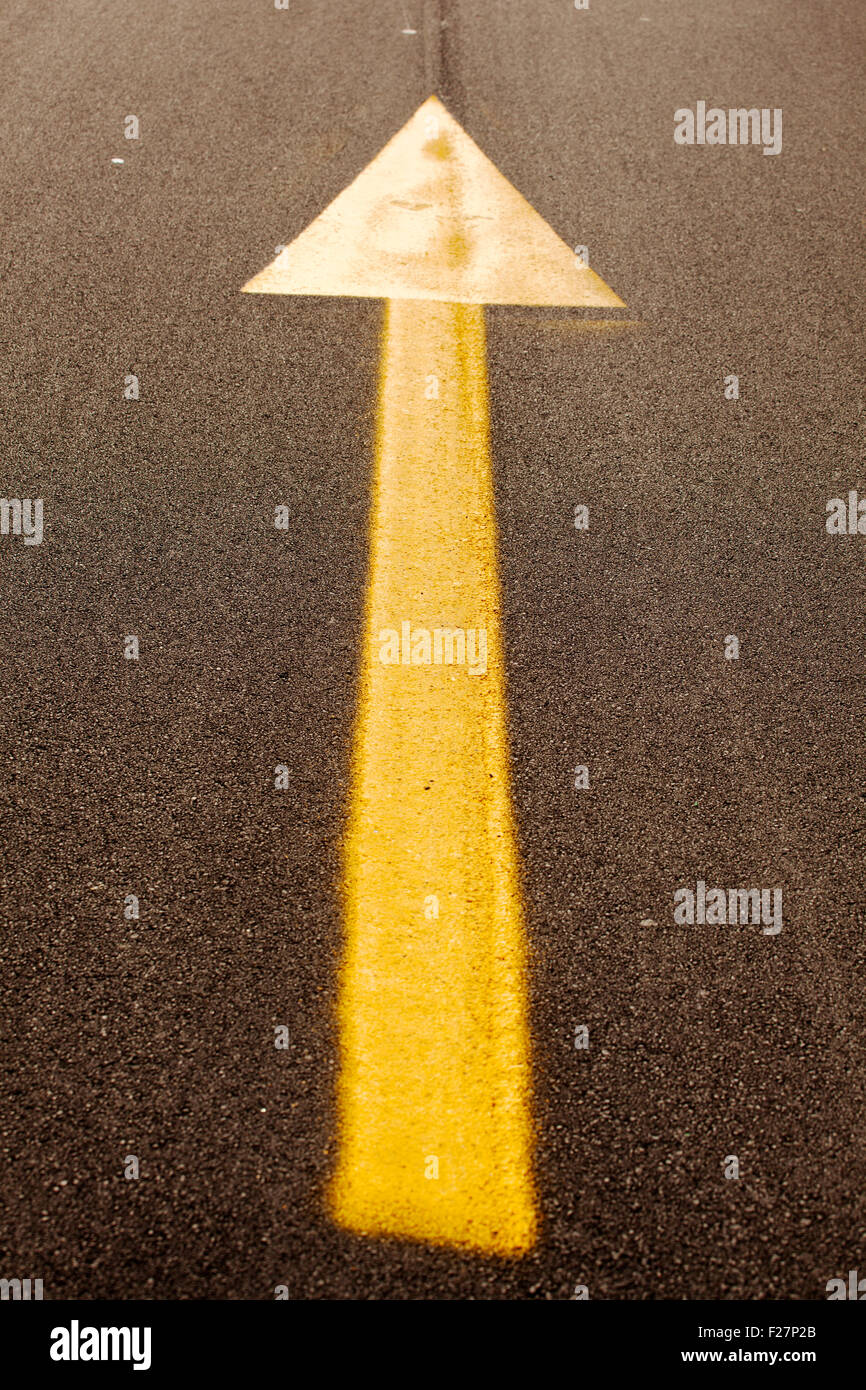 New arrow hi-res stock photography and images - Alamy