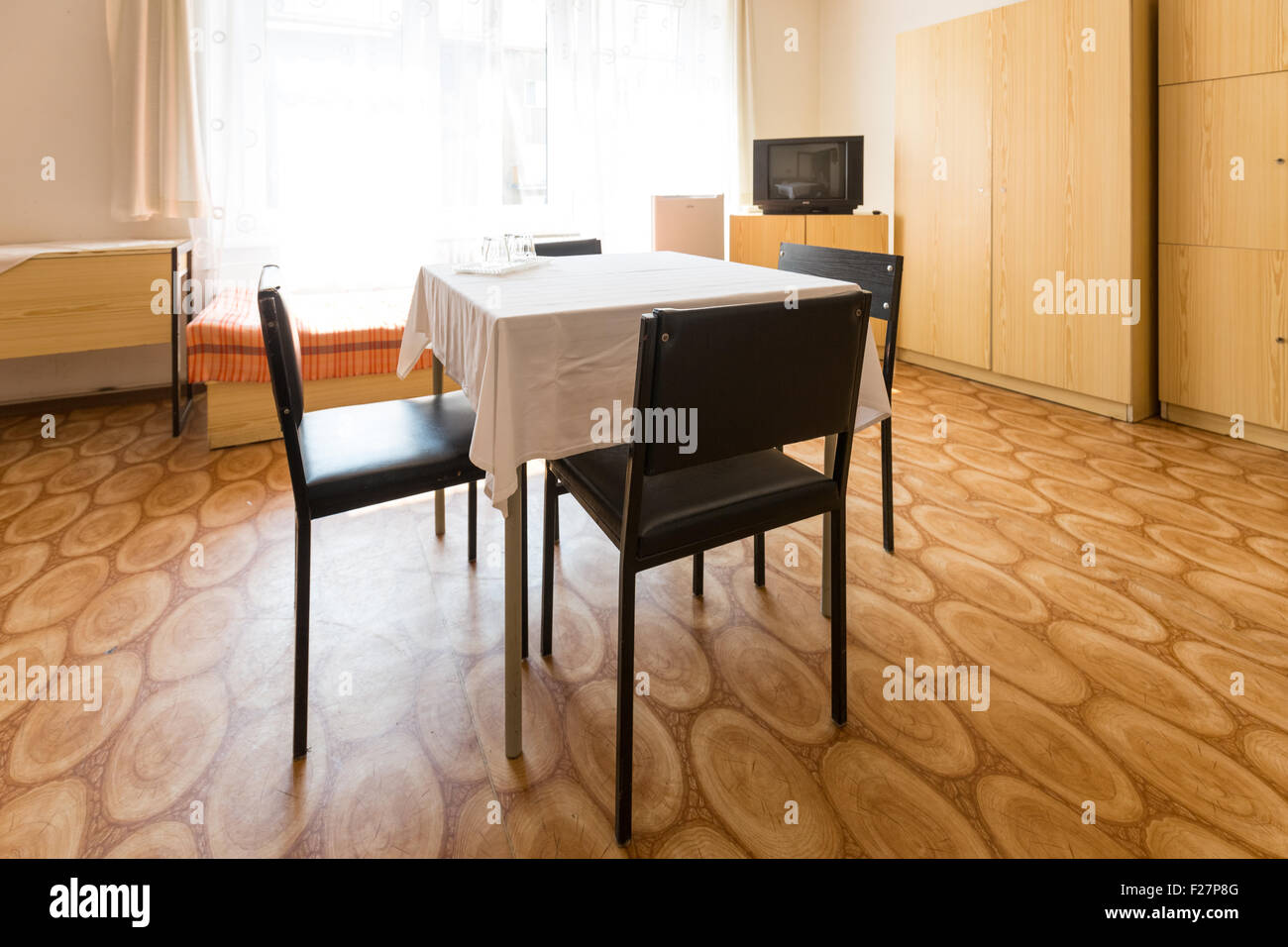 Poor living room tv hi-res stock photography and images - Alamy