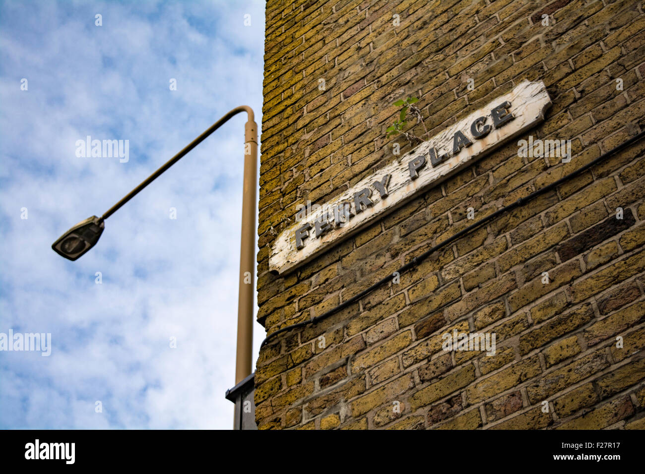 Place ferry hi-res stock photography and images - Alamy