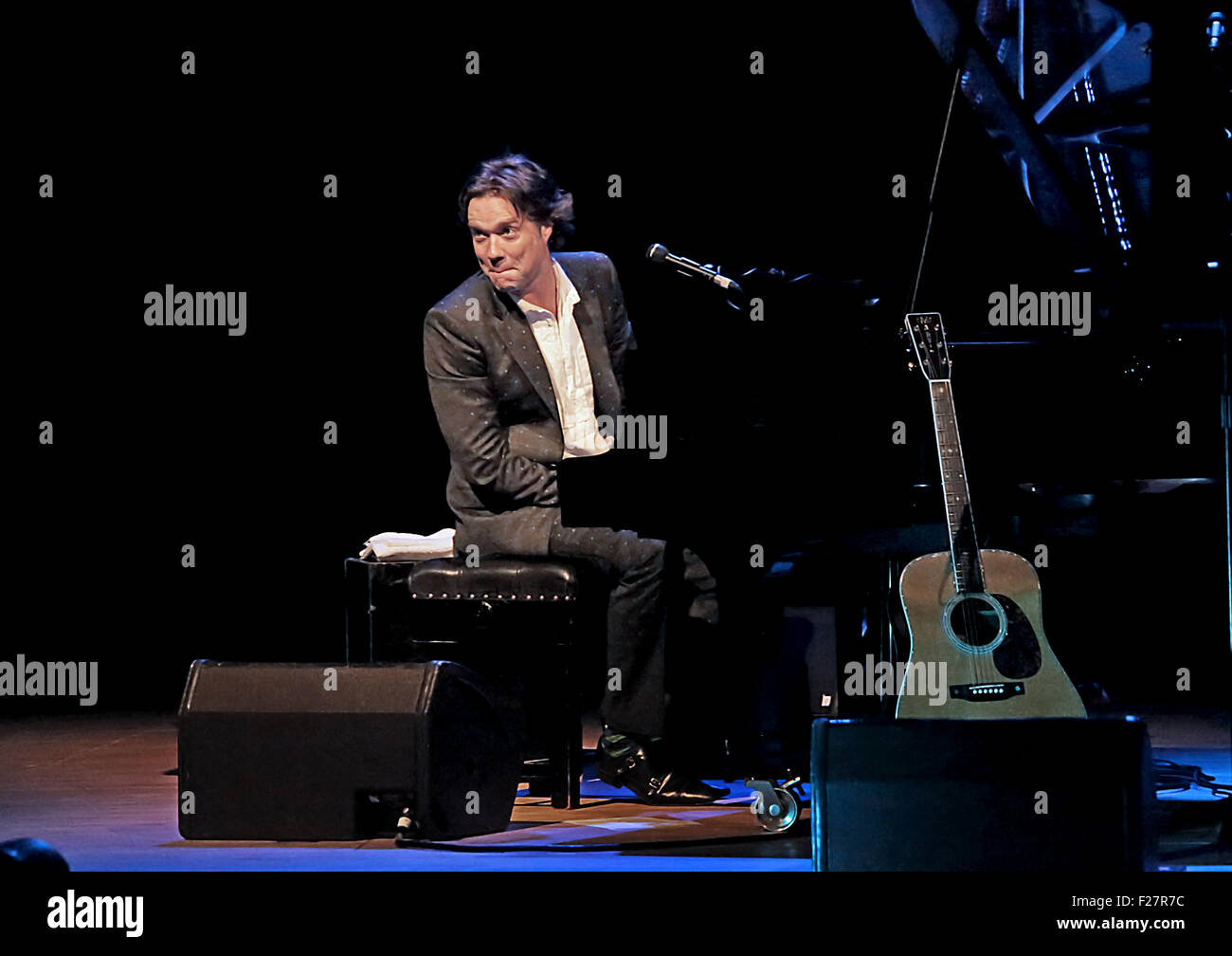 Rufus Wainwright Performing at Liverpool Philharmonic Hall Featuring ...